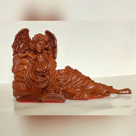 Red Mill Manufacturing | Accents | Vintage Red Mill Angel Rae Of ...